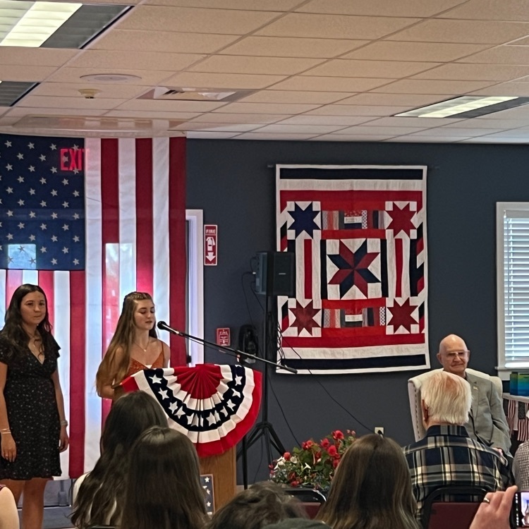 Live Feed | Medway High School